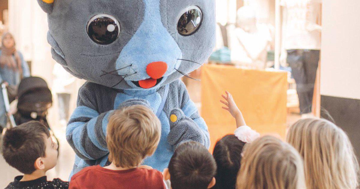 Das Donau Zentrum Maskottchen KaDZI feiert Geburtstag - Fashion 20TWO